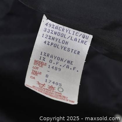 Conrad C women’s tweed jacket size 8 | Maxsold