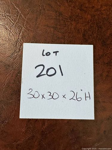 Padded folding bridge table 30x30x26H | Maxsold