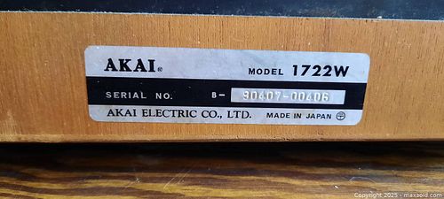 Akai 1722W Reel-to-Reel Tape Recorder/Player | Maxsold