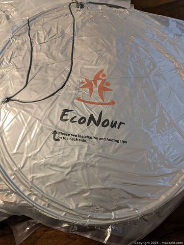 20 EcoNour car windshield sunshades new sealed | Maxsold