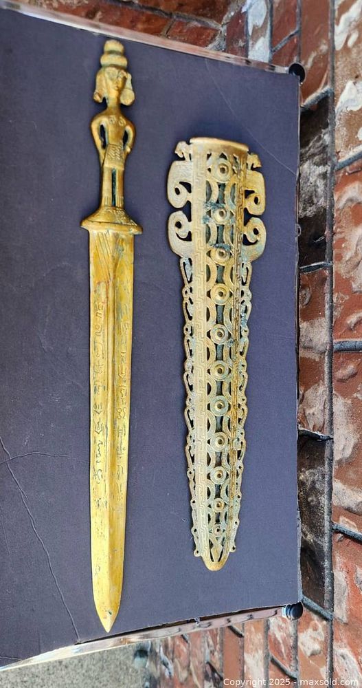Chinese Shang dynasty Gilt Brass Jian gougian Ceremonial Sword | New ...