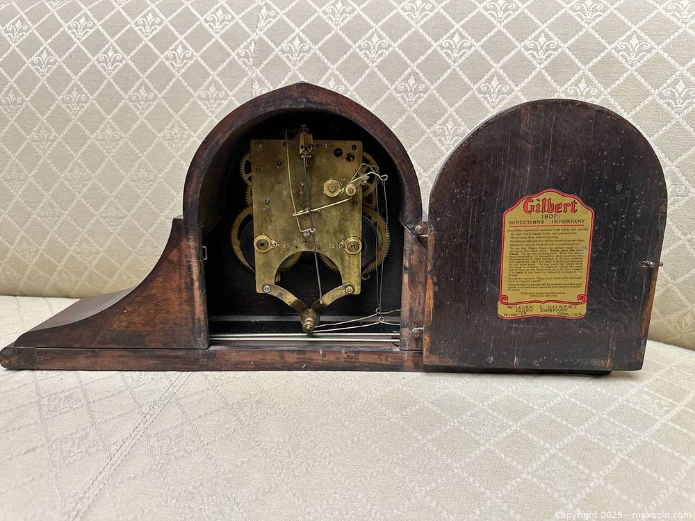 Gilbert Wooden Clock, 1807 | Napa (California, USA) SELLER MANAGED ...