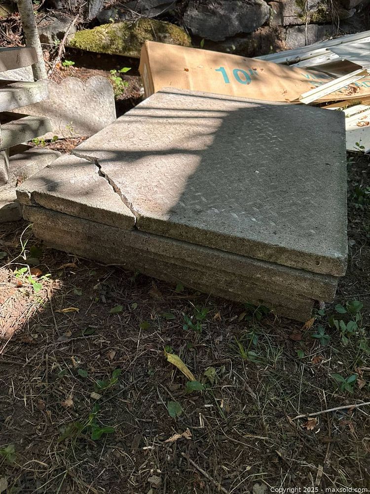 Concrete Patio Stones | Dysart And Others (Ontario, Canada) SELLER ...