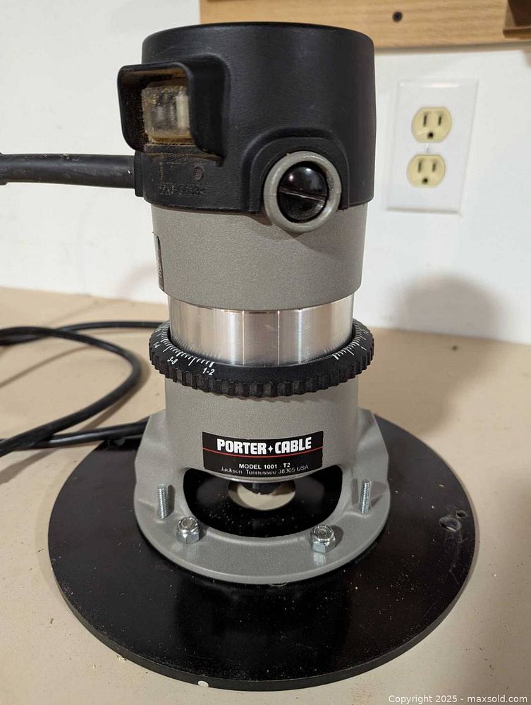 Porter-Cable 690LR Heavy Duty Fixed-Base Router | Collingwood (Ontario ...
