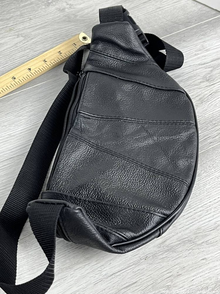 Black leather fanny pack with zippers | Maxsold