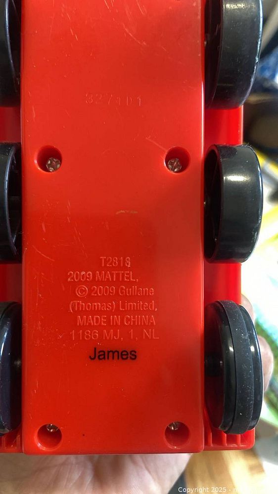 Mattel Thomas & Friends James Engine T2818 | Maxsold