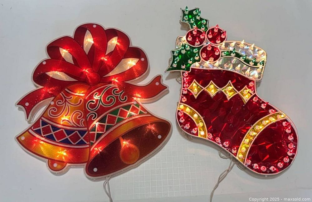 Lighted Christmas window decorations | Maxsold