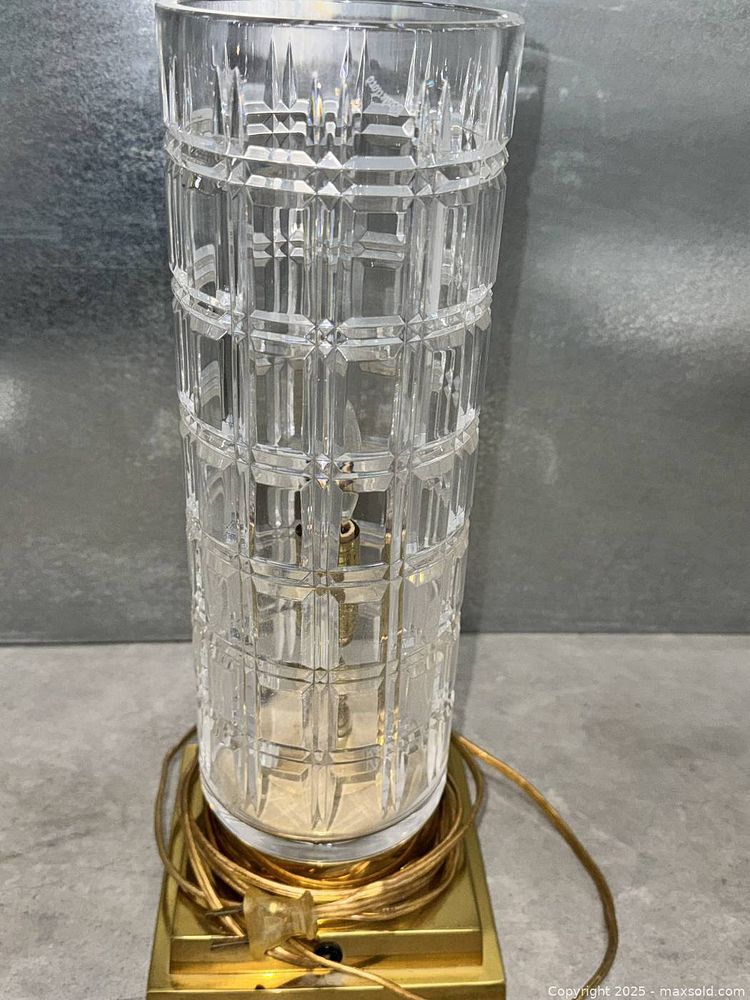 Waterford crystal faceted column table lamp | Maxsold