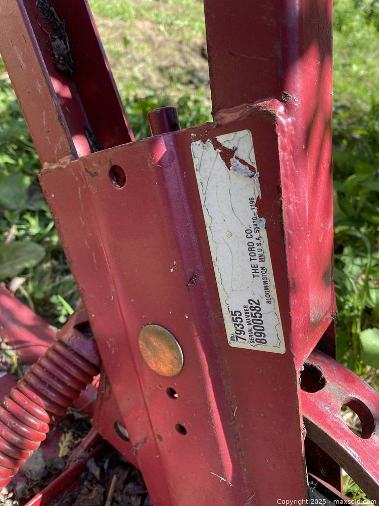 Toro Wheel Horse 48 in front snow/dozer blade | Maxsold