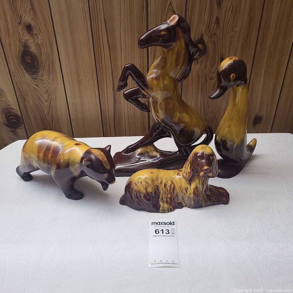 Yellow Blue Mountain Pottery animal figurines | Maxsold