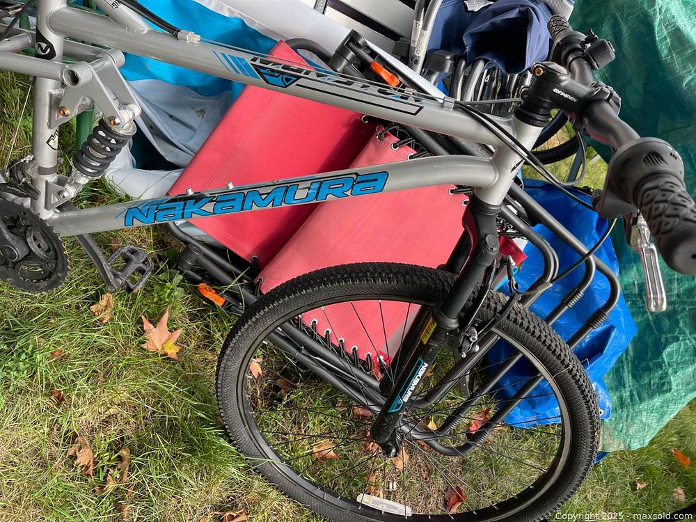 Nakamura Monster full-suspension mountain bike | Maxsold