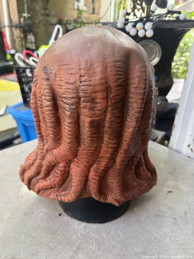 Stranger Things latex mask | Maxsold