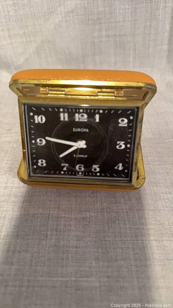 Europa mechanical folding travel alarm clocks | Maxsold