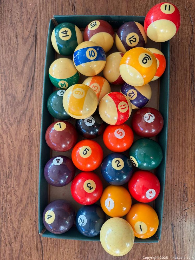Two billiard ball sets, one complete | Maxsold