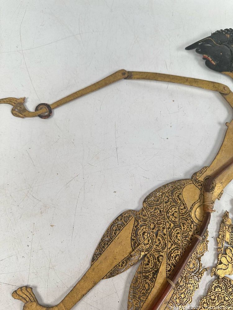 Antique Balinese leather shadow puppet | Maxsold