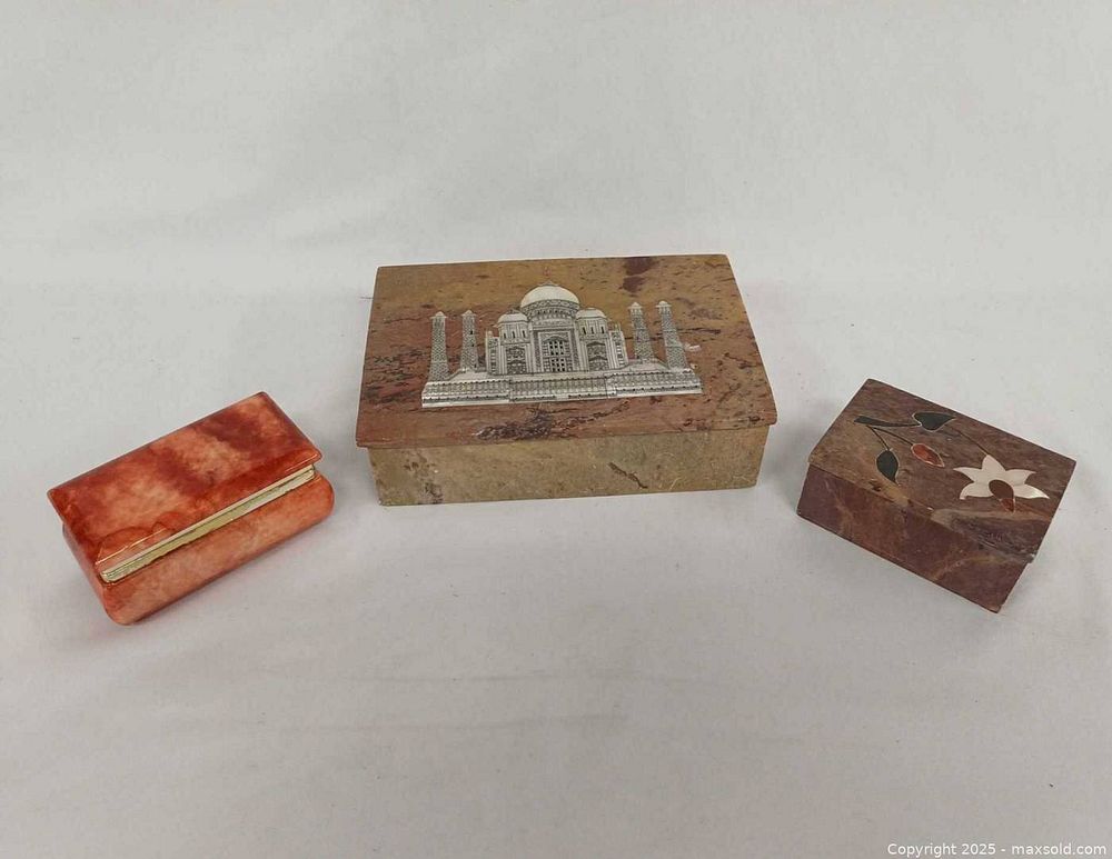 Taj Mahal inlaid marble trinket boxes | Maxsold