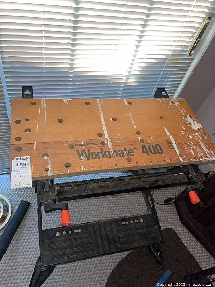 Black & Decker Workmate 400 foldable workbench | Maxsold