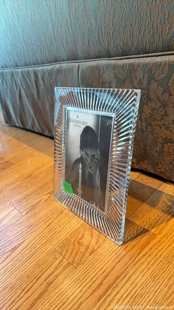 Waterford clear cut crystal 5x7 vertical picture frame | Maxsold