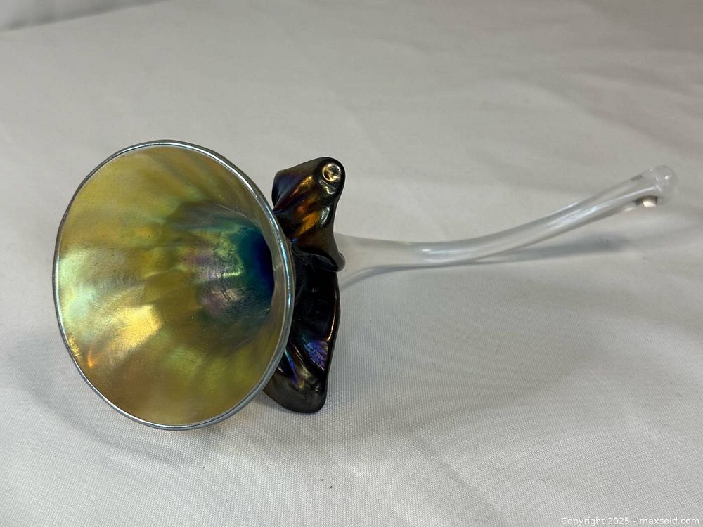 Iridescent Art Glass Flower | Maxsold