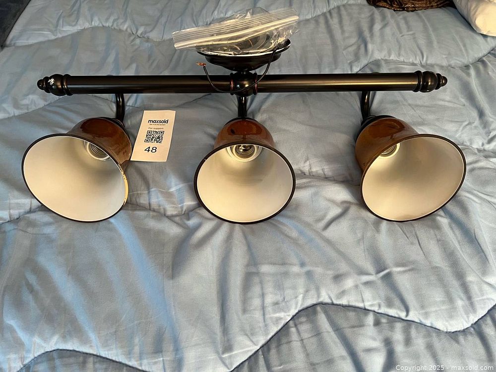 Triple Light Fixture | Ottawa (Ontario, Canada) SELLER MANAGED ...