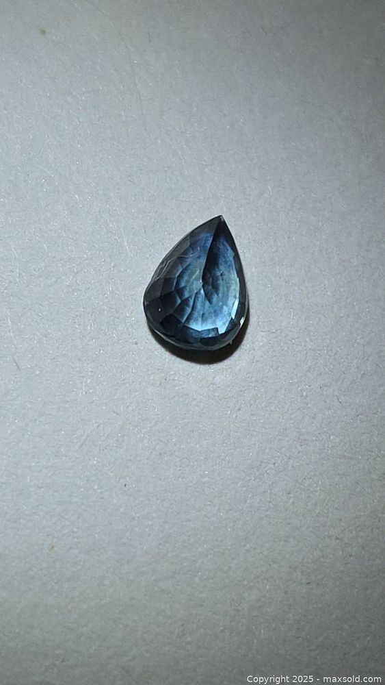 0.80ct Natural Blue Sapphire Gemstone | Maxsold