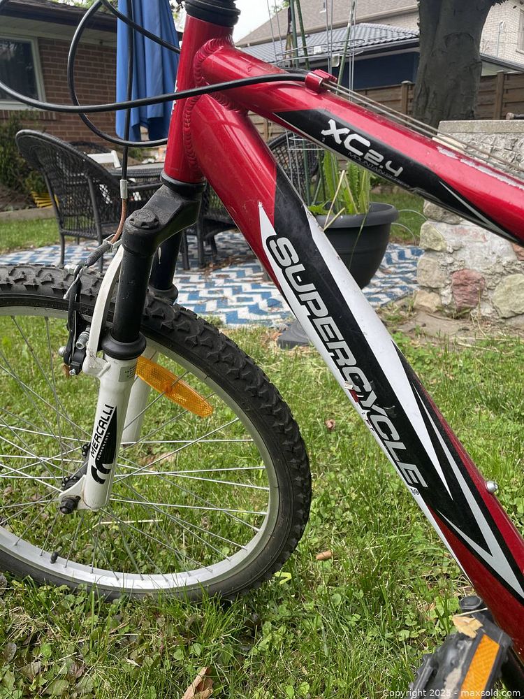 Red Steel Mountain Bike - Good Tires | Toronto (Ontario, Canada) SELLER ...