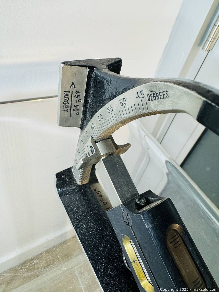 British Mark VI Clinometer 1944 | Maxsold