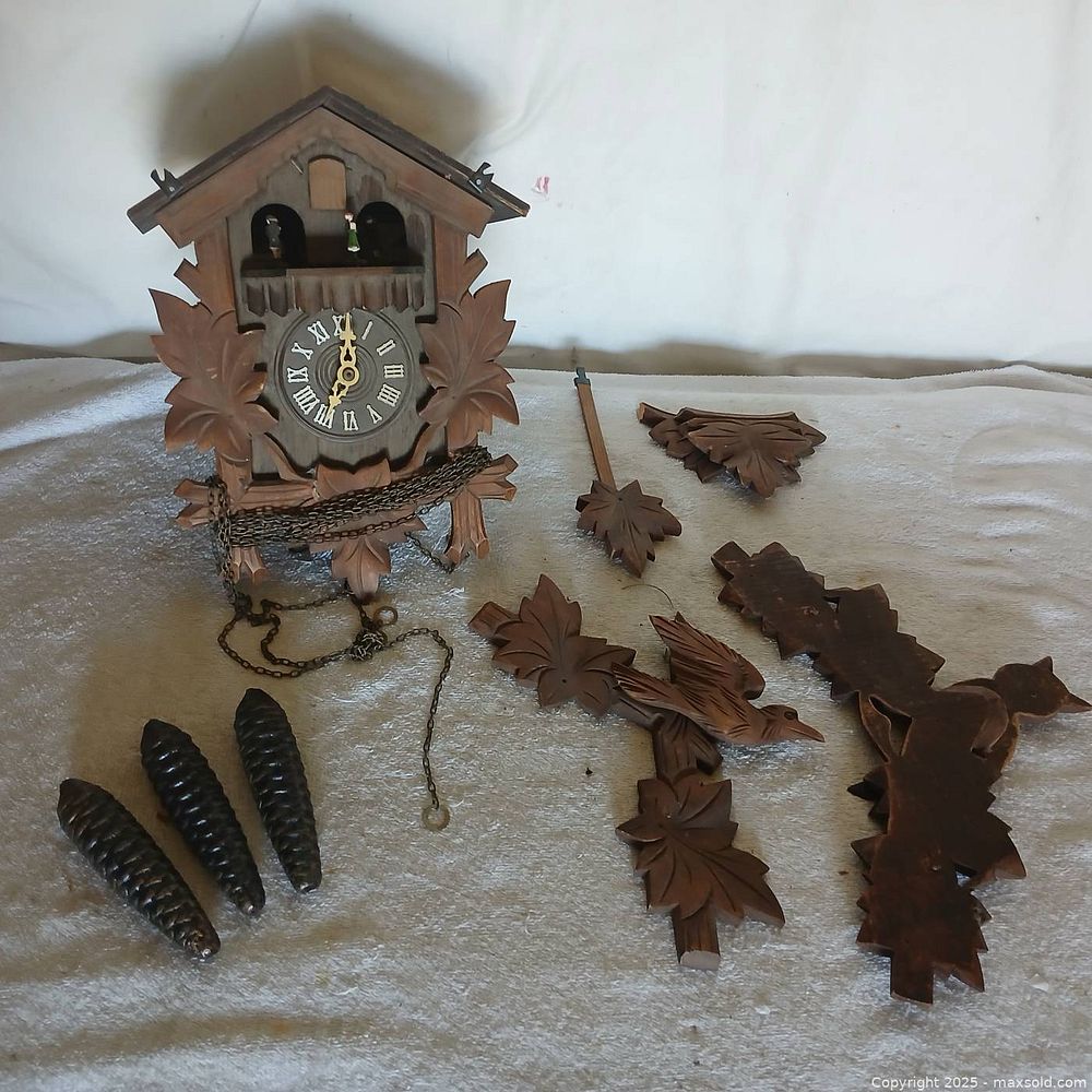 Coo-Coo Clock | Sun City (Arizona, USA) SELLER MANAGED Reseller Online ...