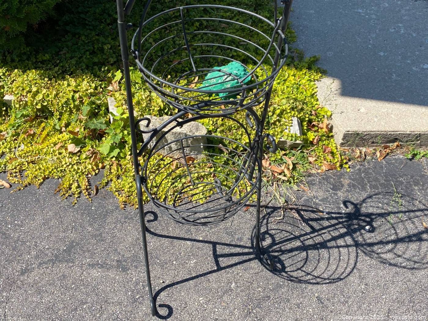 Vintage 3-Tier Wrought Iron Wire Basket Stand | London (Ontario, Canada ...