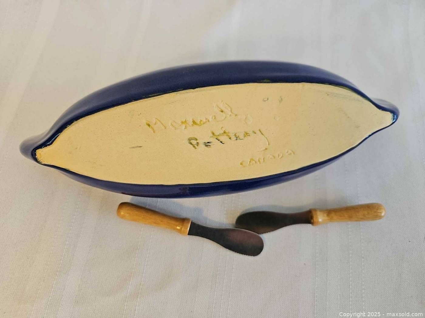 Maxwell Pottery Canoe on a Lake Dip Set | Russell (Ontario, Canada ...