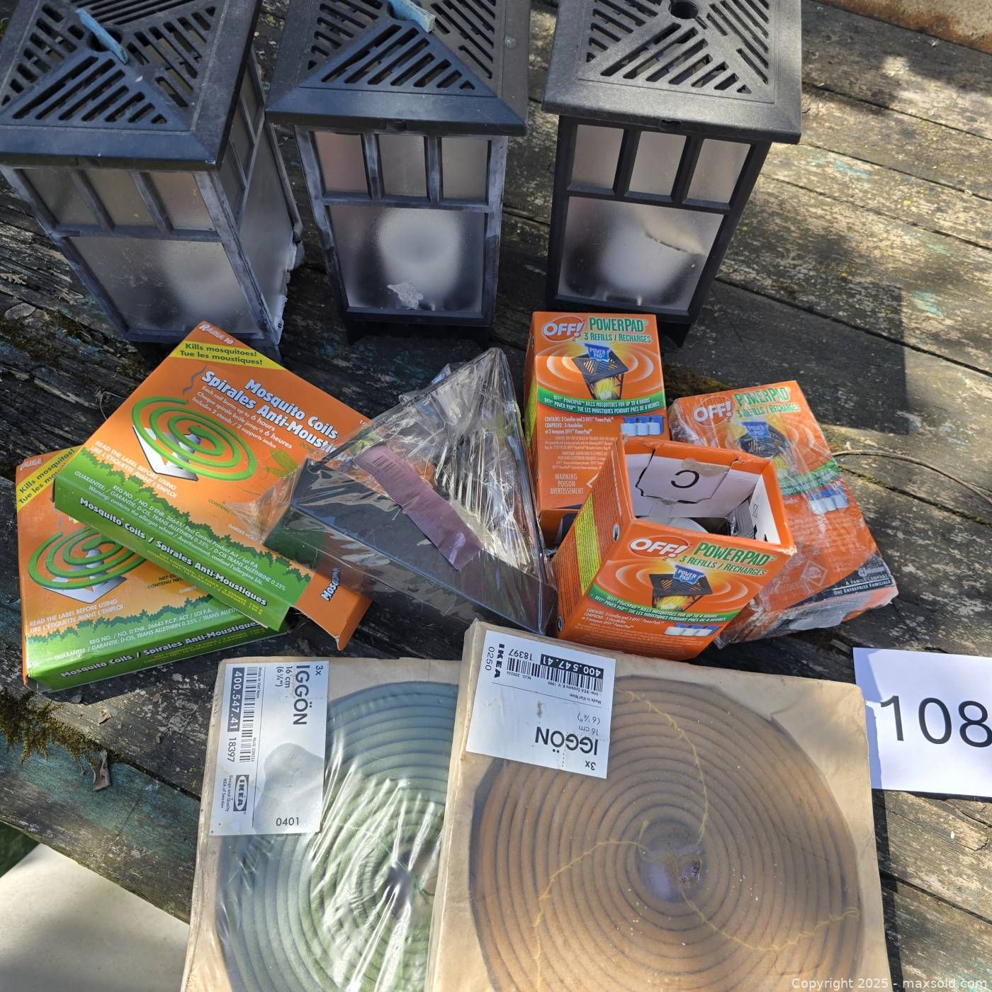 Off! PowerPad lanterns with pads and mosquito coils | Maxsold