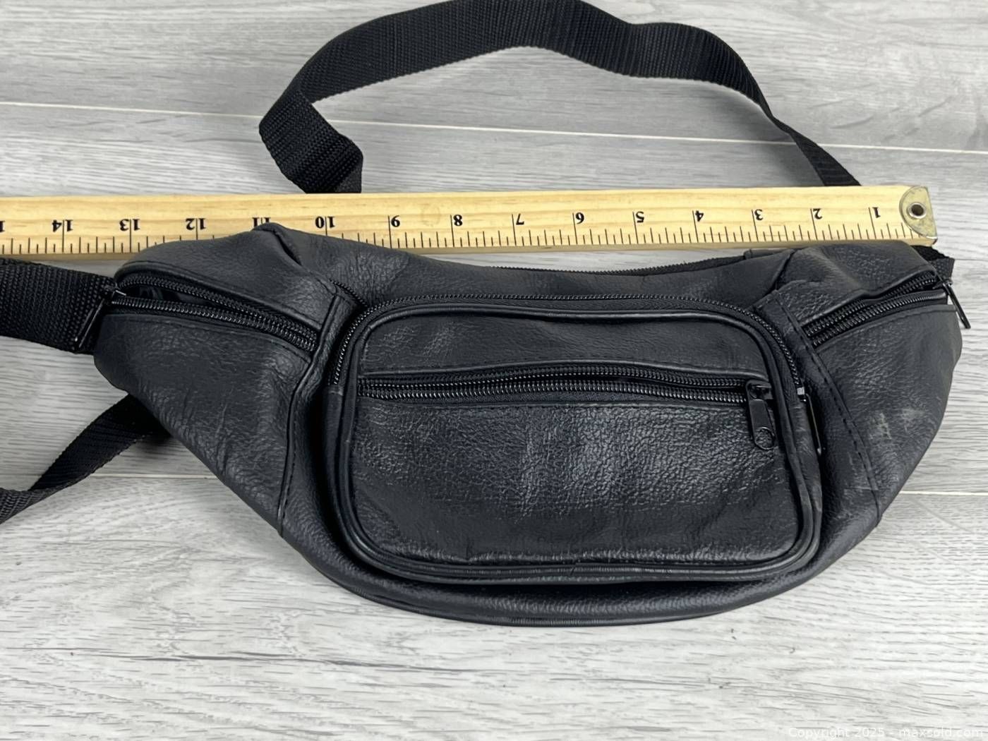 Black leather fanny pack with zippers | Maxsold