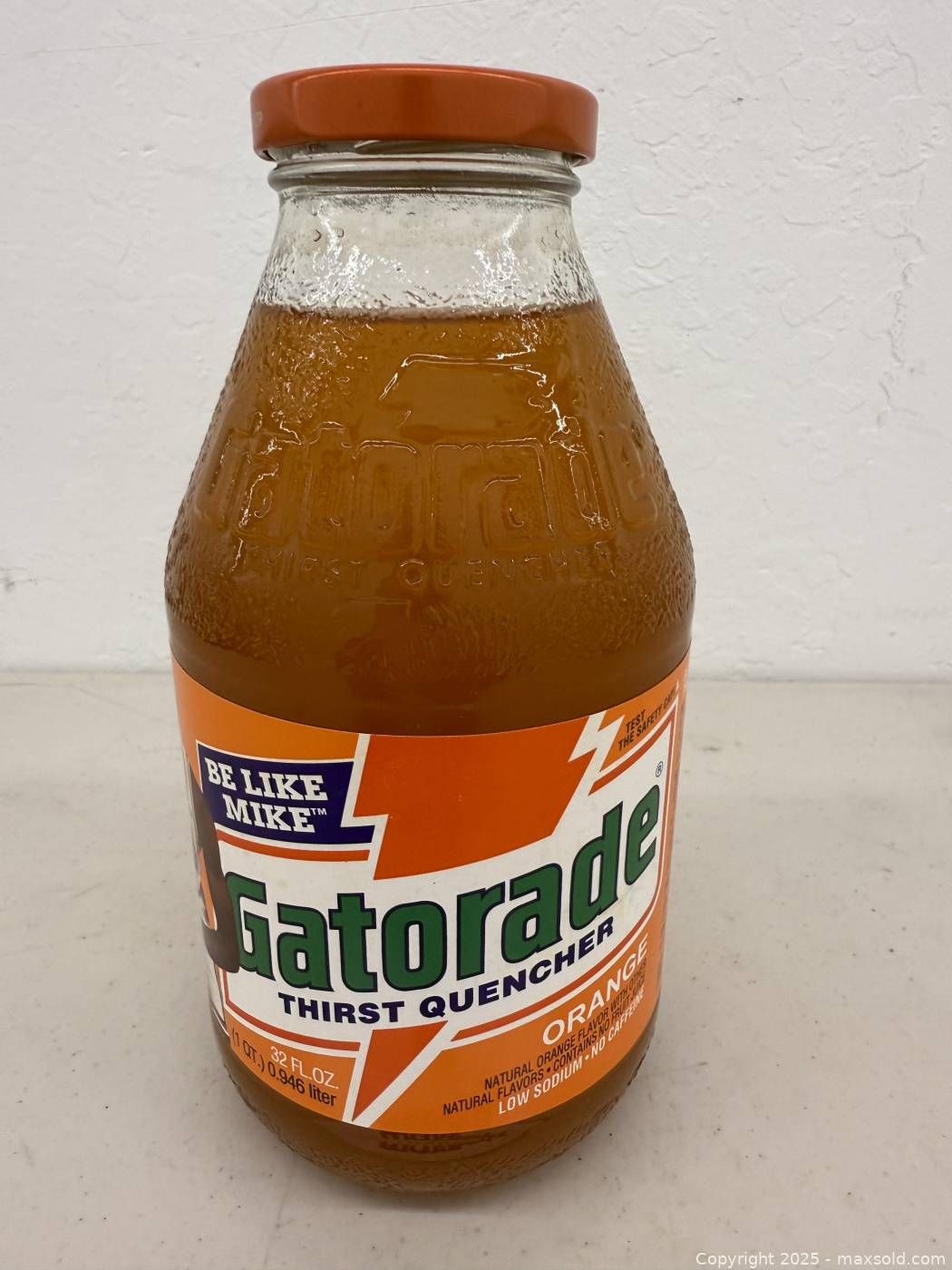 Vintage 1992 Michael Jordan Gatorade Bottle | Maxsold