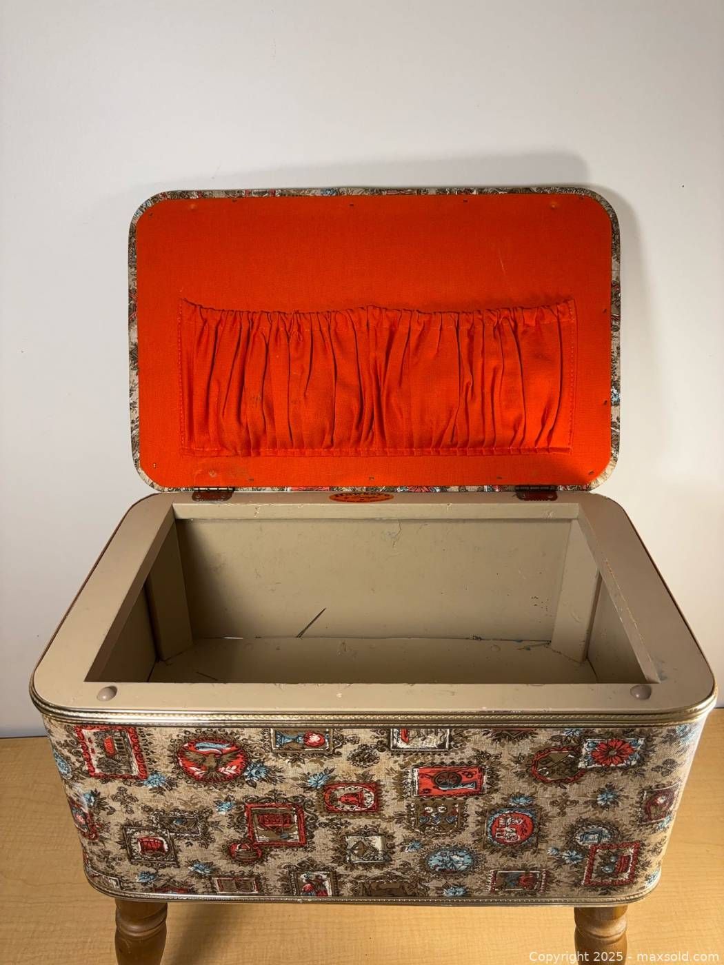 Hawkeye by Burlington sewing stool with storage | Maxsold