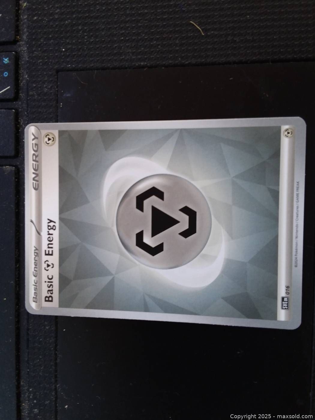 Pokémon Basic Colorless Energy card | Maxsold