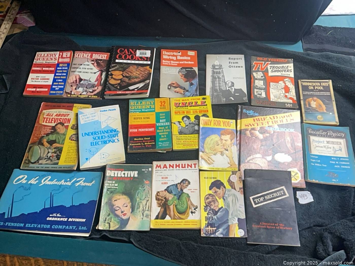 Vintage 1950s–70s paperbacks, digests & booklets (20) | Maxsold