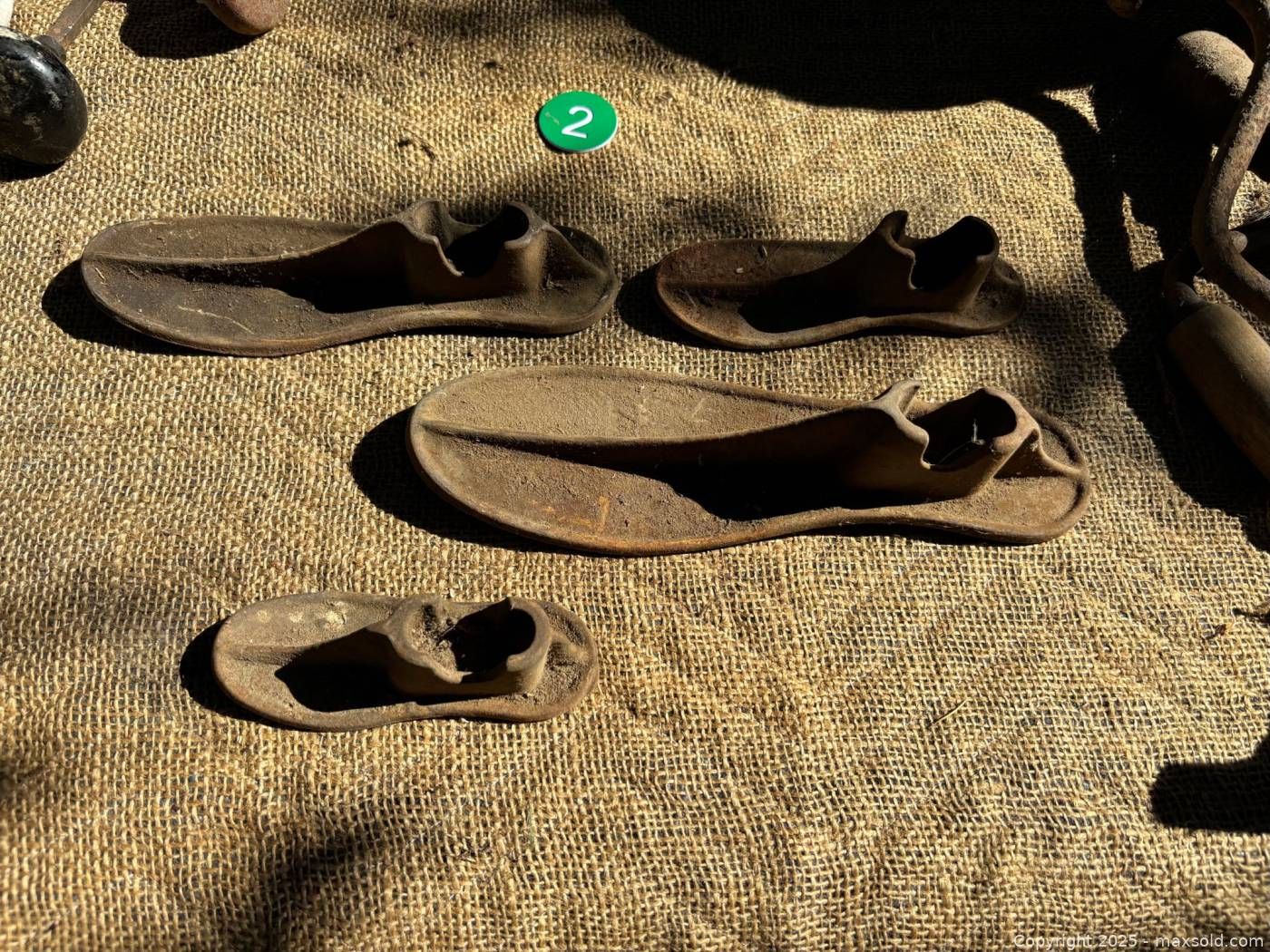 Antique cast iron cobbler shoe lasts set | Maxsold