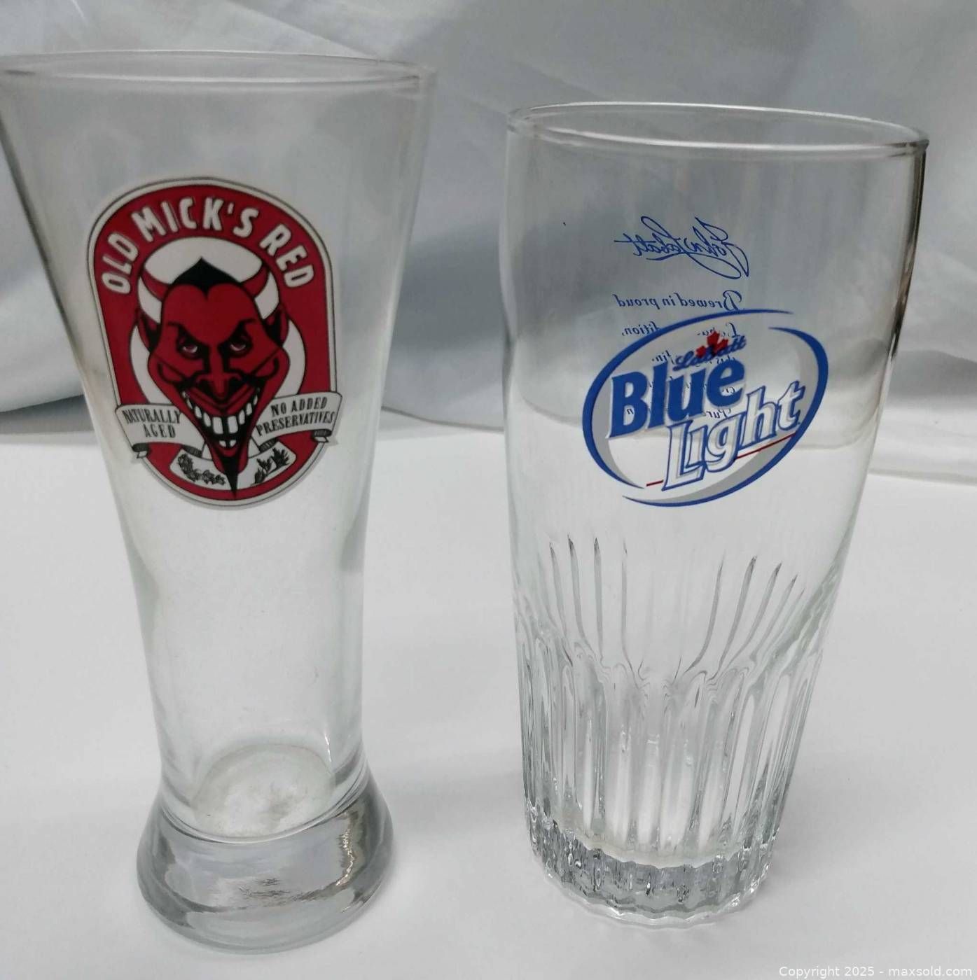 Old Mick's Red & Labatt Blue Light Beer Glasses | Maxsold
