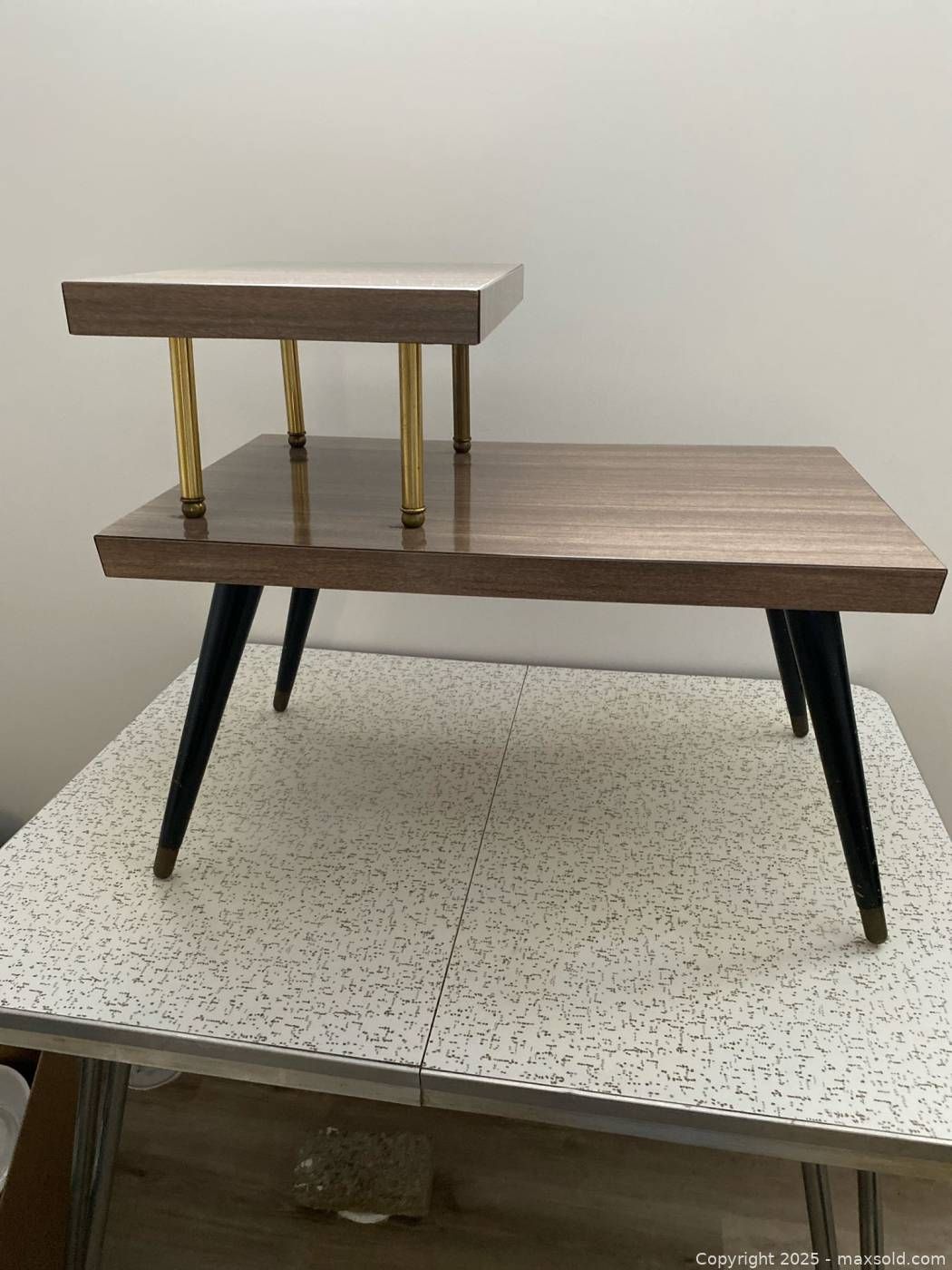 Two-tier walnut veneer MCM side table | Maxsold
