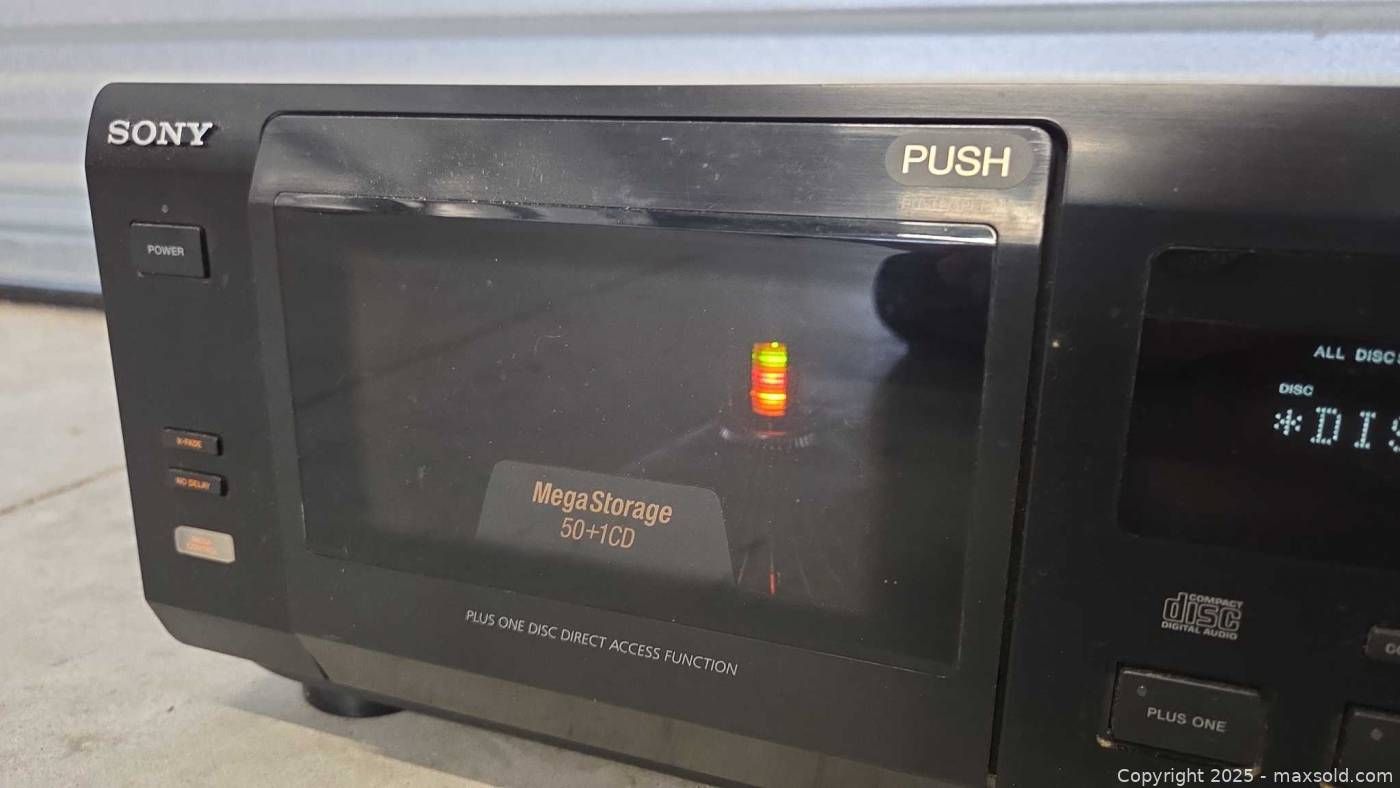 Sony CDP-CX55 51-Disc CD Changer | Maxsold