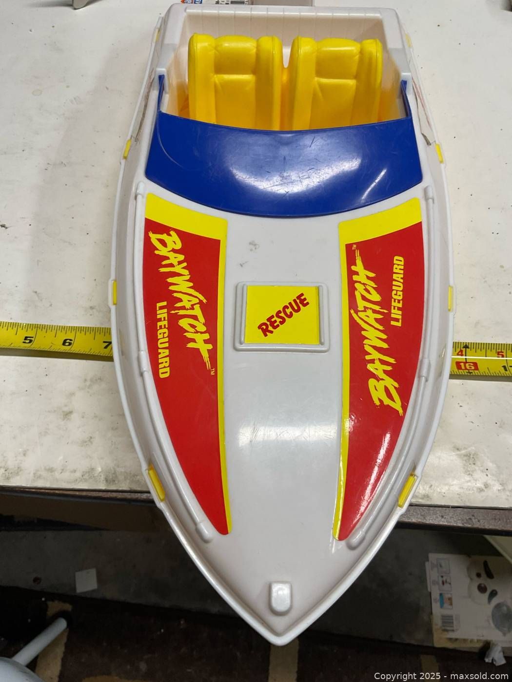 Baywatch plastic lifeguard rescue boat | Maxsold