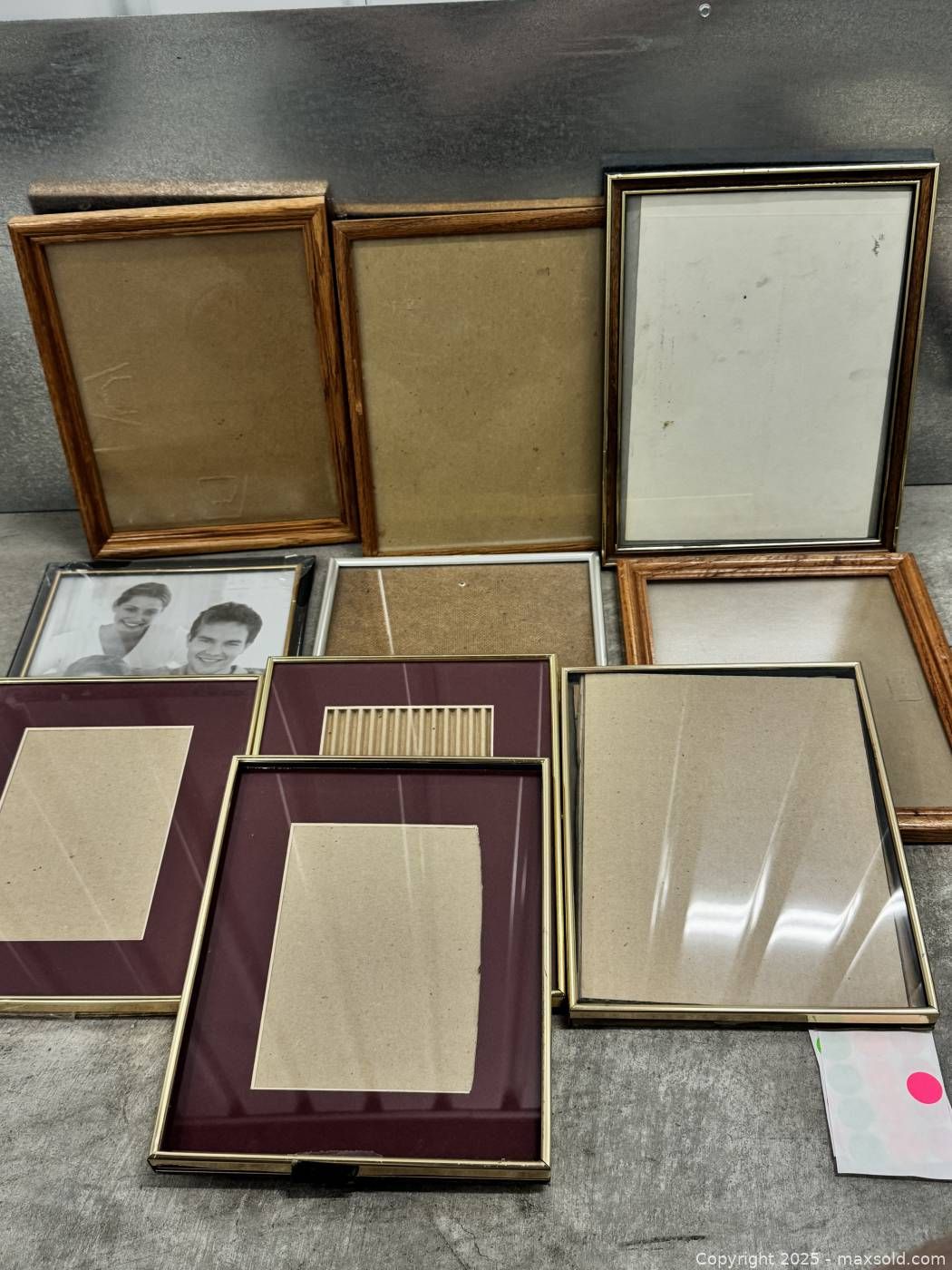 Wood and metal picture frames, 10 pcs | Maxsold