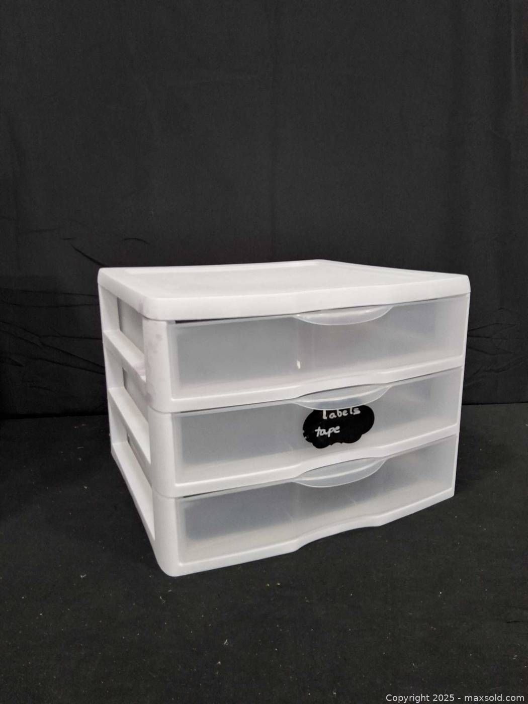 Plastic 5-Drawer and 3-Drawer Storage Containers | Maxsold