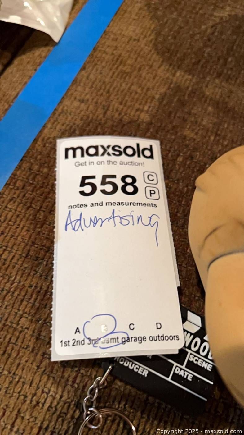 Batman Batdisc, Gumby Clip, Taz Mug, Flyers Puck & Collectibles | Maxsold