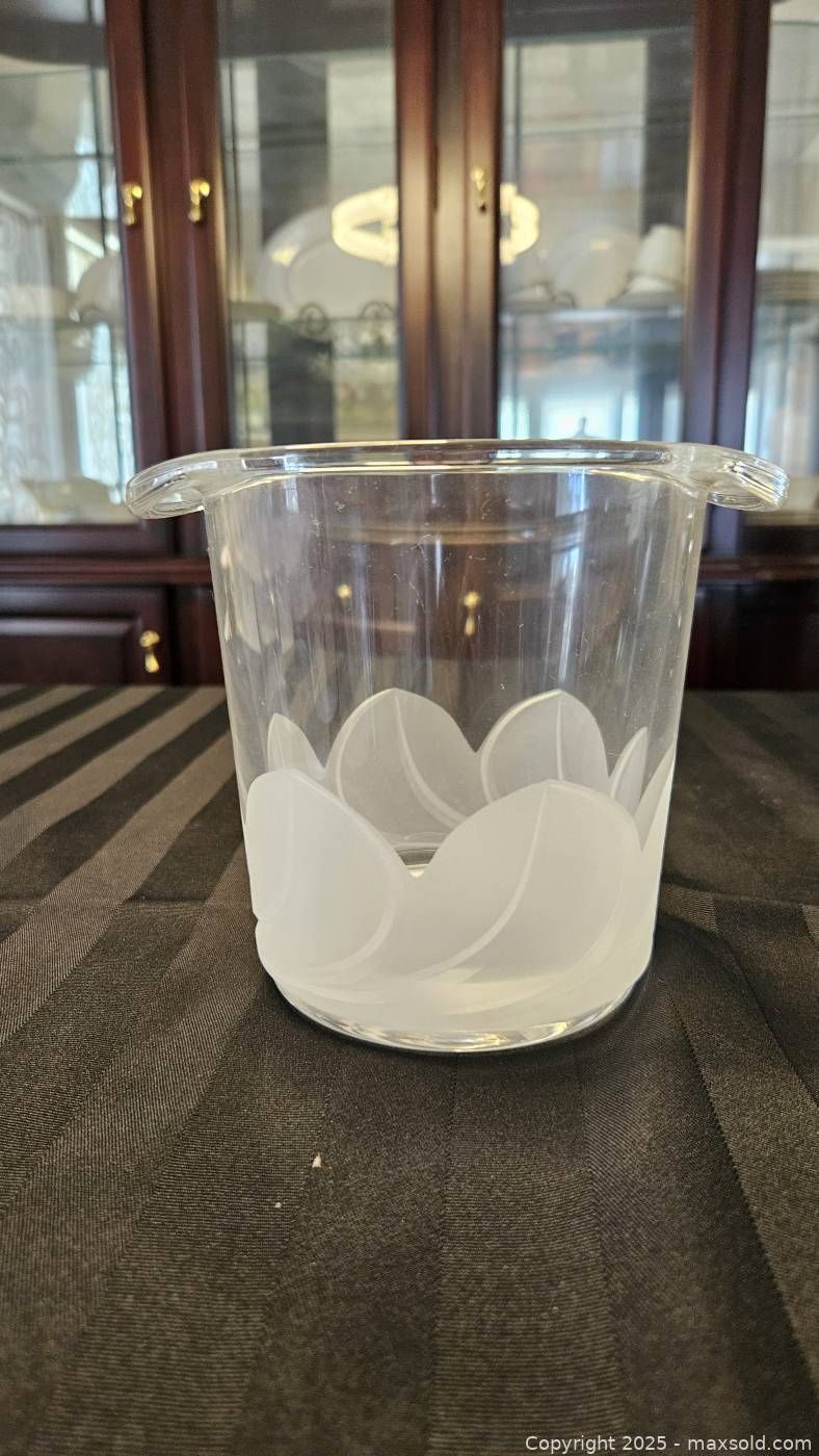 JG Durand crystal barware set | Maxsold