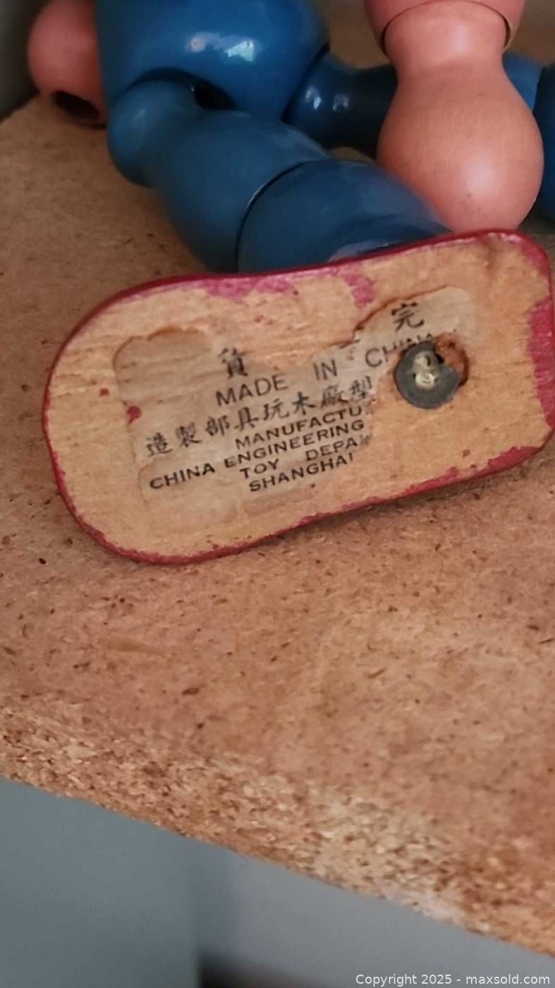 Wooden articulated Popeye doll 12" | Maxsold