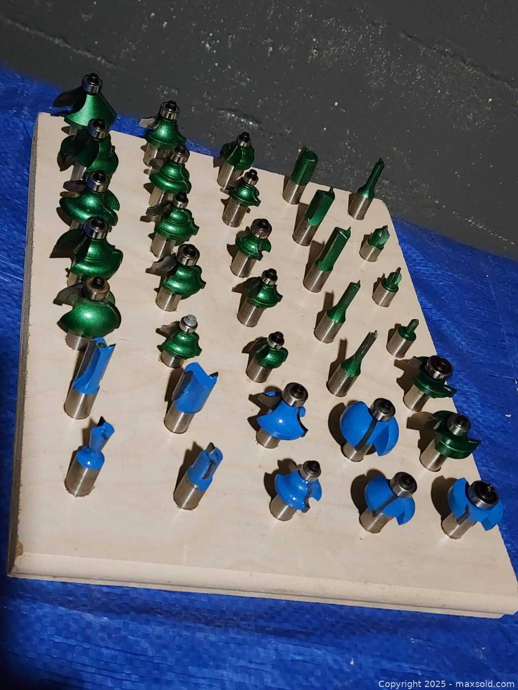 Router bit set 1/2" shank 35 pcs | Maxsold
