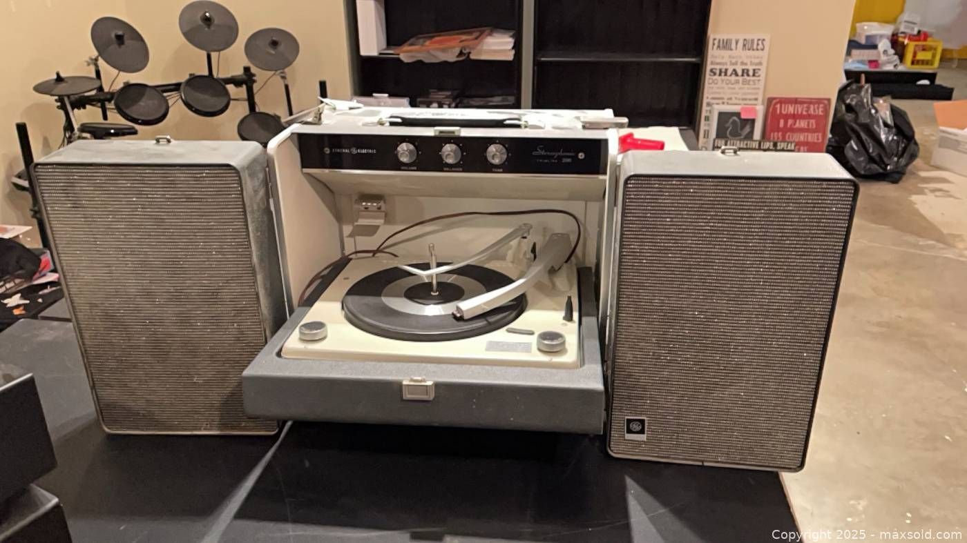 Symphonic portable stereo record player with two external speakers ...