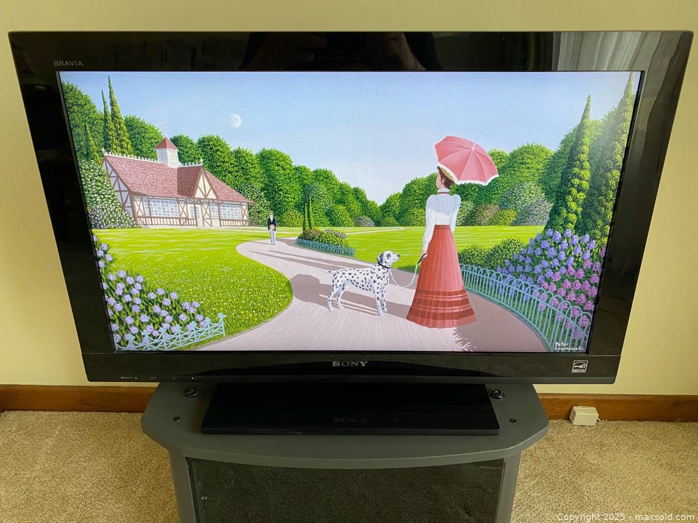 Sony Bravia KDL-32BX420 32" LCD TV, Stand, Remote | Maxsold