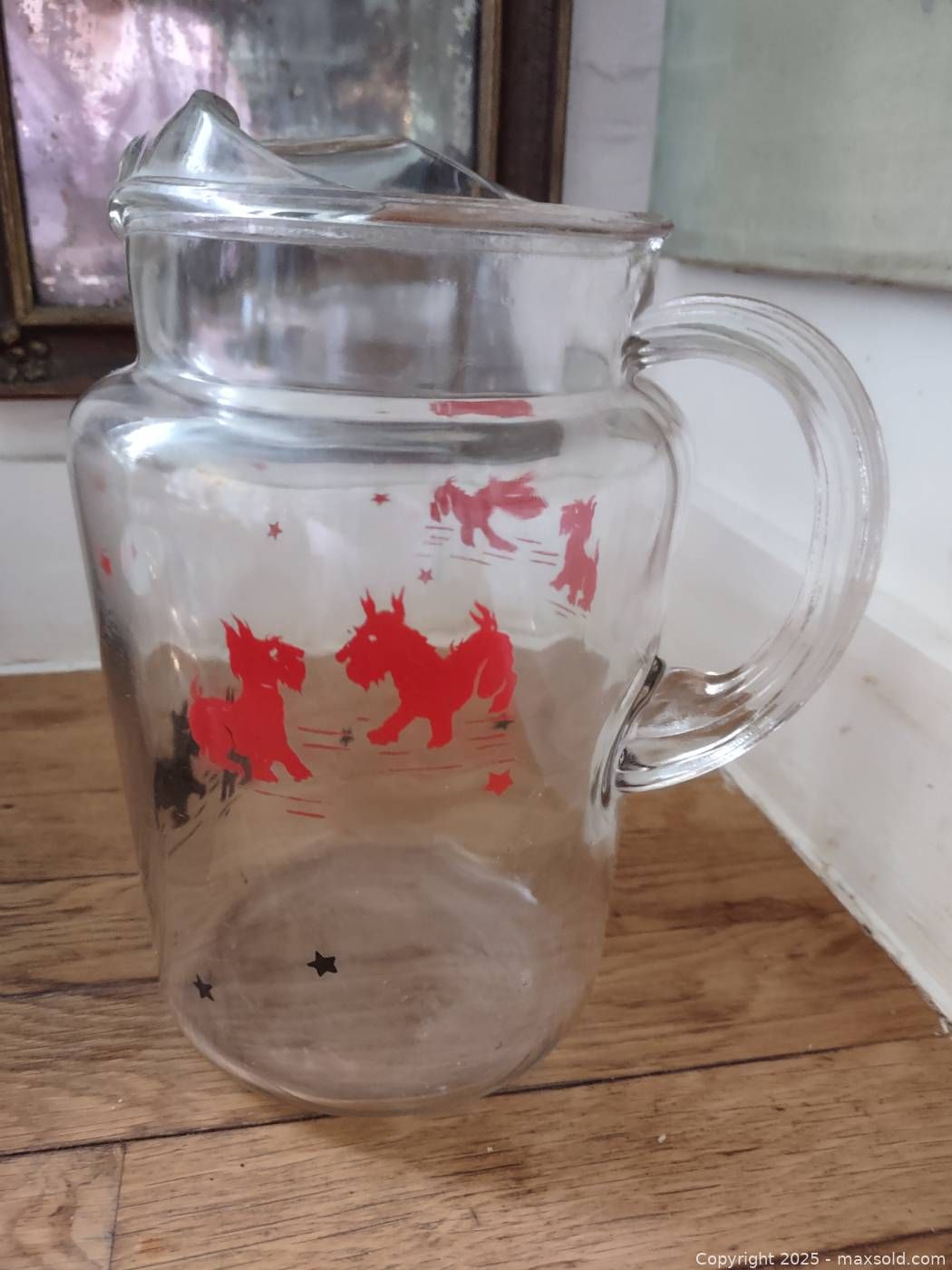 Federal Glass Scotty Dog Pitcher | Maxsold